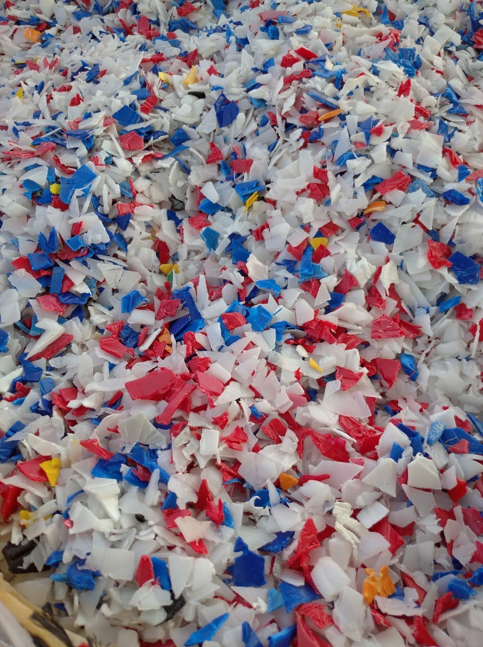 HDPE , Flake, hdpe blow Mix regrind