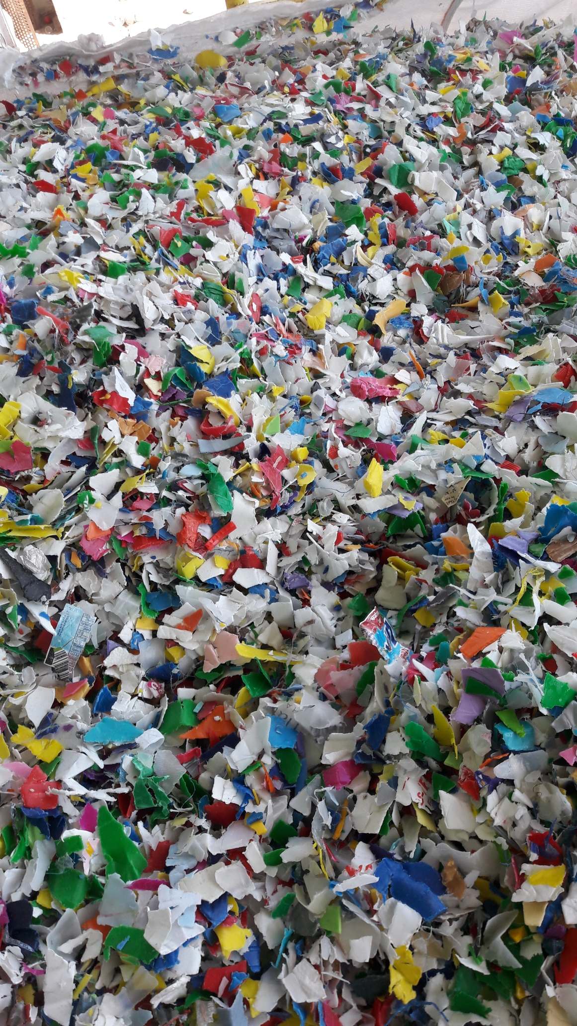 HDPE , Flake, hdpe mix color bottle regrind